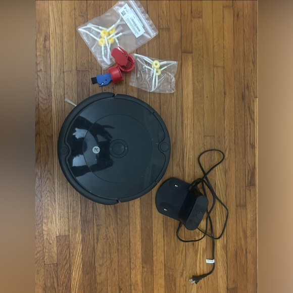 Other | Roomba Vacuum | Poshmark